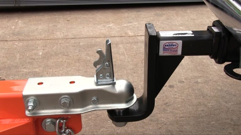 Trailer Hitches: The Many Different Types - Base Outdoor